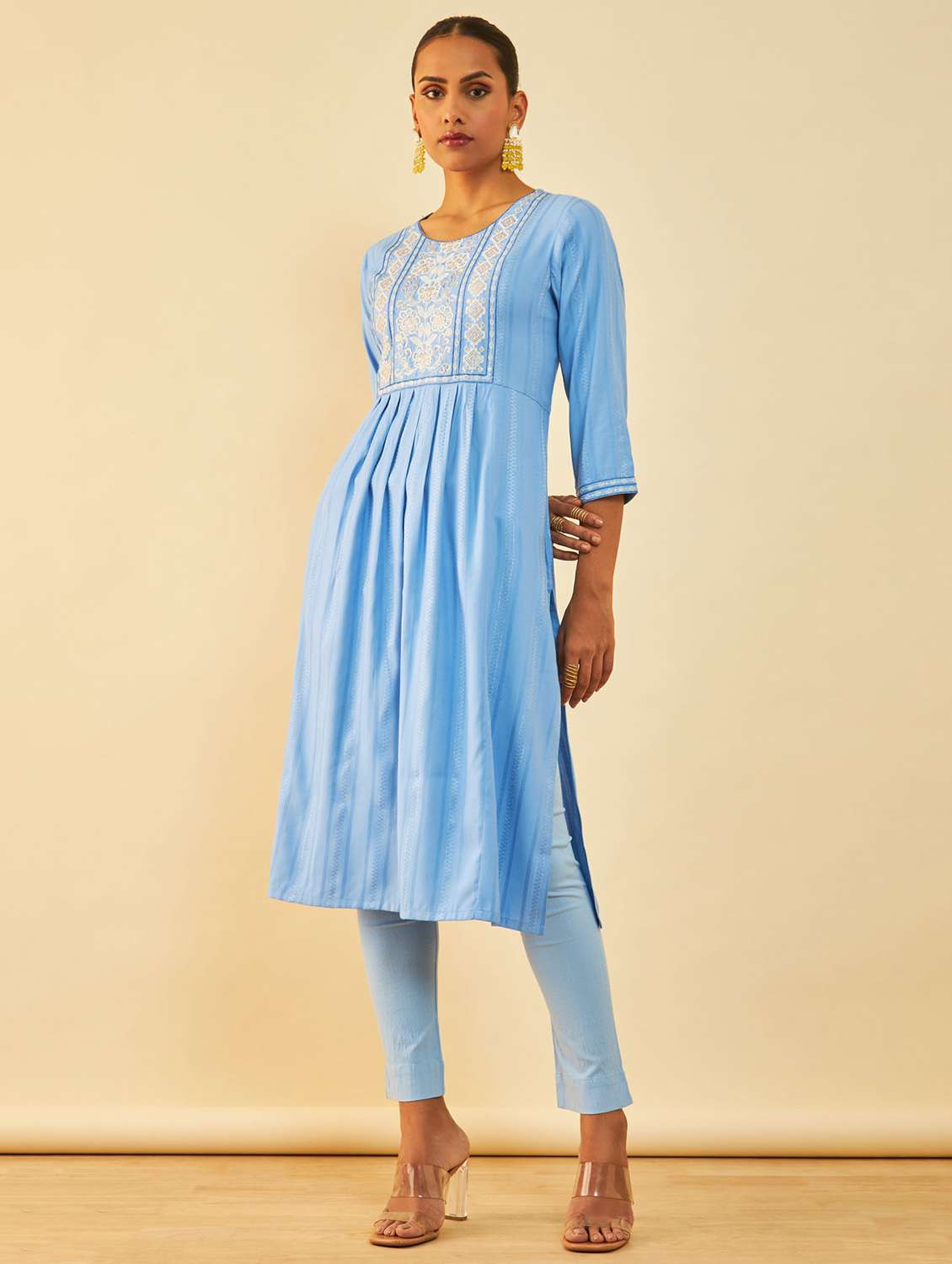 Buy online Women Embroidered Side Slit Kurta from Kurta Kurtis for ...