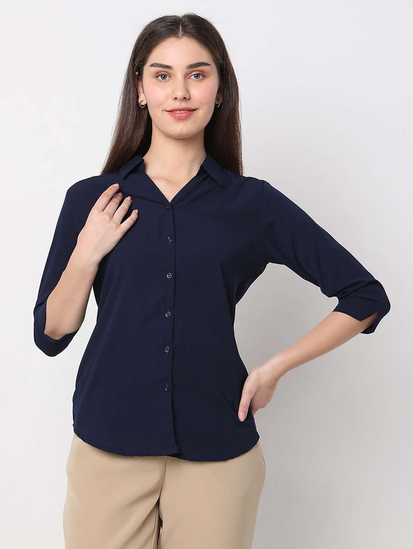 What Color Pants With Navy Blue Shirt