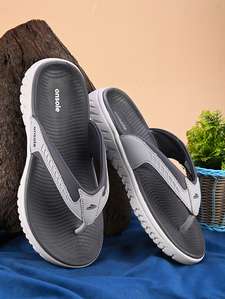 Buy online Men Solid Flip Flop from Slippers, Flip Flops & Sliders for ...